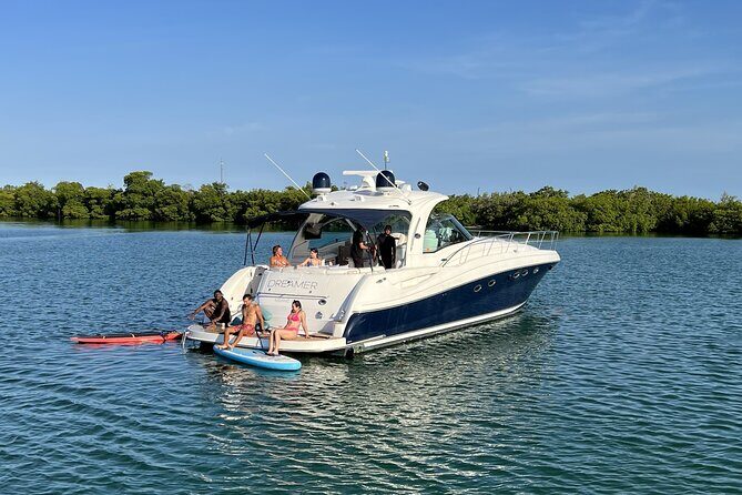 Private PADDLE-BOARD and YACHT Adventure - Paddleboarding: Balance of Adventure and Ease