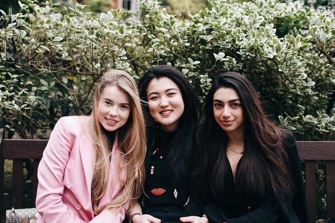 Private Photo Session with a Local Photographer in Cambridge - Why Consider a Private Photo Session in Cambridge?
