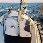 Private sailing trips around Fishers island from New London, CT - Who Will Love This?