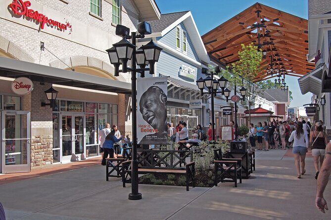 Private Shopping Tour from Boston to Merrimack Premium Outlets - Why This Tour Could Be a Great Fit for You