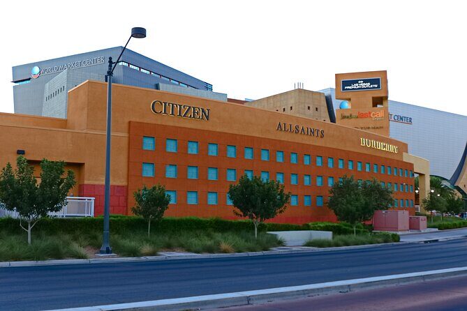 Private Shopping Tour from Las Vegas to Las Vegas North Outlets - What Travelers Are Saying
