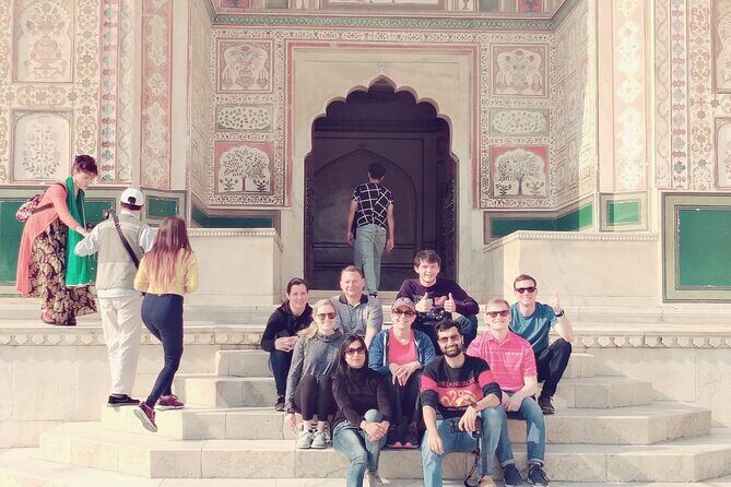 Private Sightseeing Day Tour from Jaipur to Delhi - The Value of a Private Guide and Vehicle