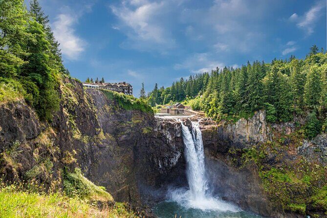Private Snoqualmie Falls & Woodinville Wine Day Tour from Seattle - How the Experience Breaks Down