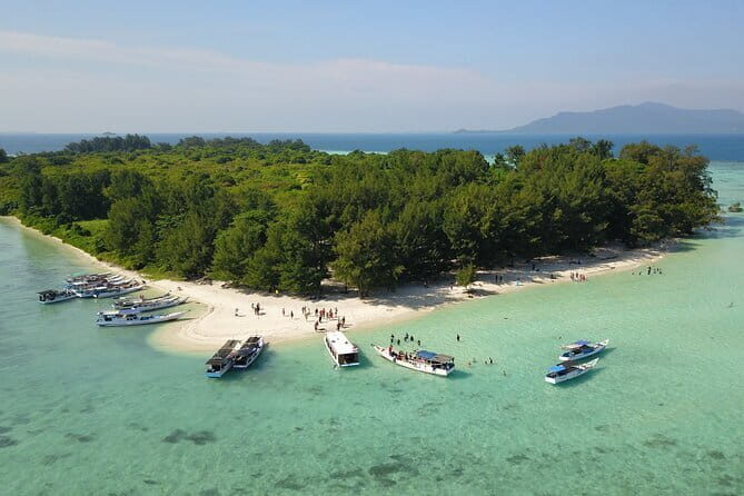 Private Snorkeling and Island Hopping Tour in Karimunjawa - A Detailed Look at the Itinerary