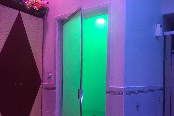 Private Spa Experience with Jacuzzi, Sauna and Hot Stone Massage - The Practical Details