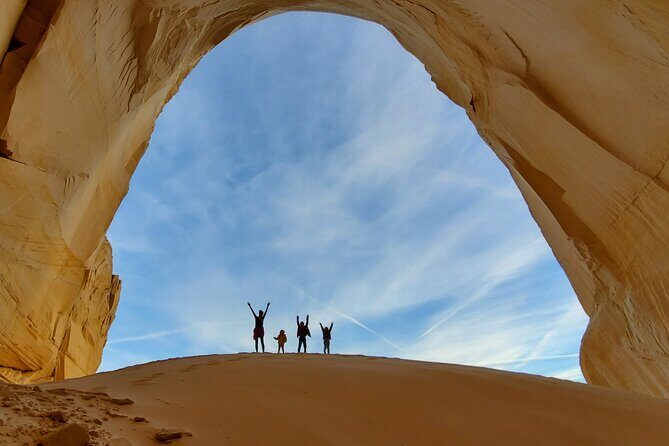 Private Sunset Guided Tour to Great Chamber by Four-Wheel Drive - Exploring the Itinerary: What to Expect