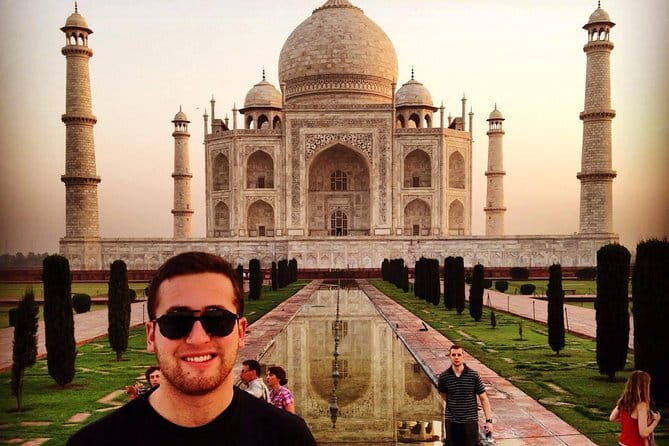 Private Taj Mahal at Morning and Agra Day Trip from Delhi - What Sets This Tour Apart?
