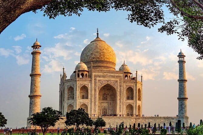 Private Taj Mahal Tour From Delhi By car - The Practicalities of the Tour