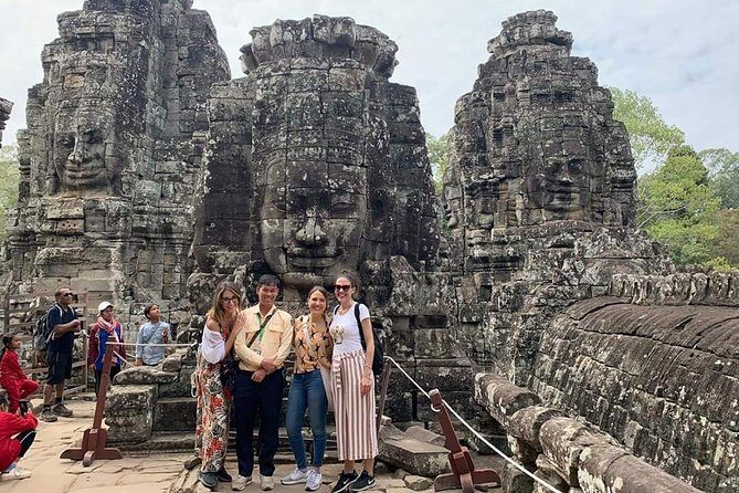 Private Taxi From Siem Reap to Phnom Penh English Spoken Driver - Who Will Love This Service