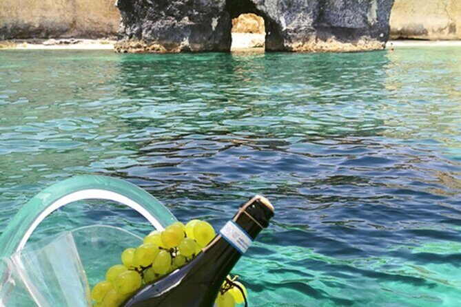 PRIVATE TOUR by Boat Sea Caves on the Island of Ortigia - Why This Tour Is a Great Choice
