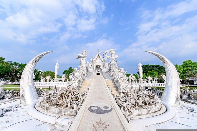 Private Tour: Chiang Rai Golden Triangle Day Trip from Chiang Mai - What Travelers Say