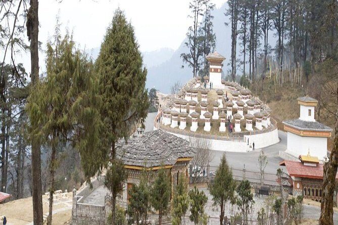 Private Tour: Glimpses of Bhutan 6 Days - Day 3: The Panoramic Beauty of Dochula Pass
