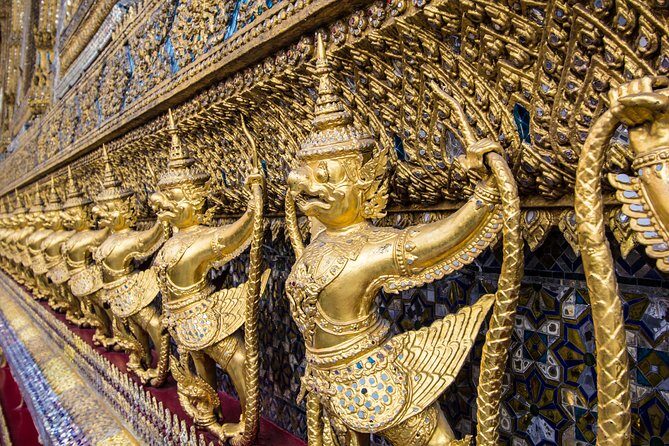 Private Tour : Grand Palace and Emerald Buddha Temple - Transportation and Timing