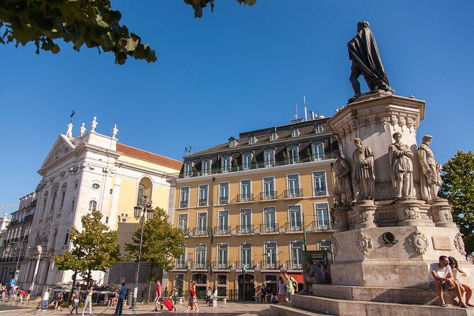 Private Tour: Historical Lisbon and Sintra Essence 8H - An In-Depth Look at the Experience