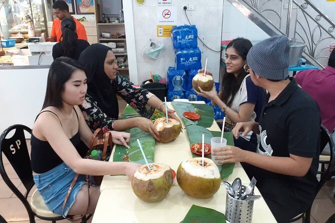 Private Tour : "Lepak-Lepak" at Local Night Market & Mamak Stall - Whats Included and Whats Not