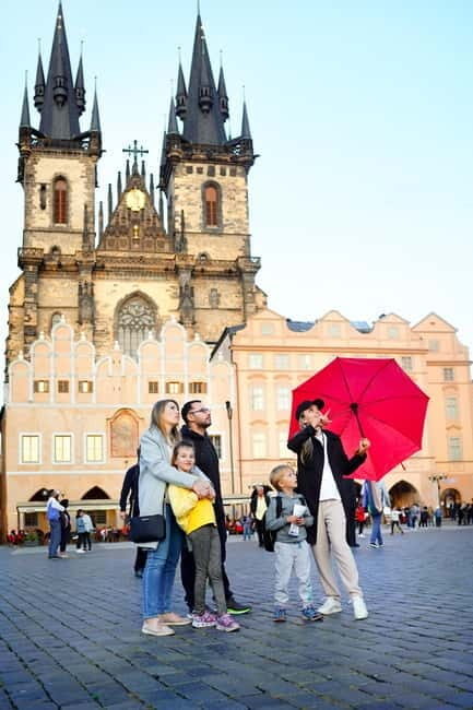 Private Tour Prague Old Town, Jewish Quarter, Charles Bridge - Crossing the Iconic Charles Bridge: Views and Statues