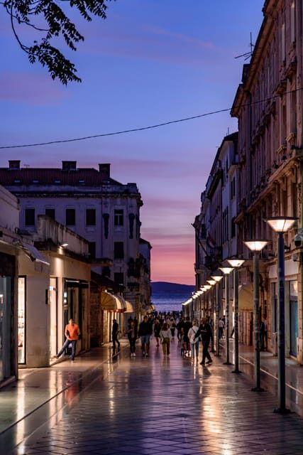 Private tour: Split by night - Why Choose the Split by Night Tour?