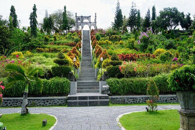 Private Tour The Gate Of Heaven Lempuyang Temple And Tirta Gangga - Authentic Experiences and Practical Tips