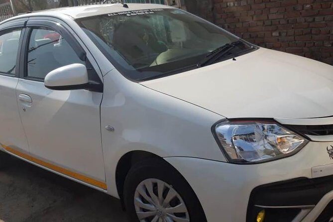Private transfer: Delhi hotel to Railway station - The Itinerary Breakdown
