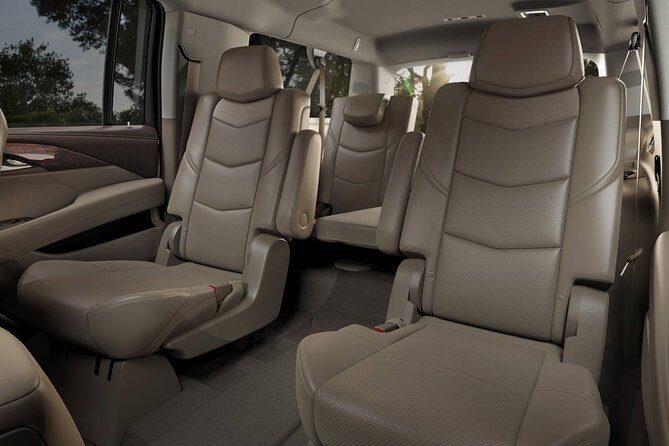 Private Transfer Fort Worth Airport DFW to Downtown Fort Worth by Luxury Vehicle - An In-Depth Look at the Private Transfer Experience