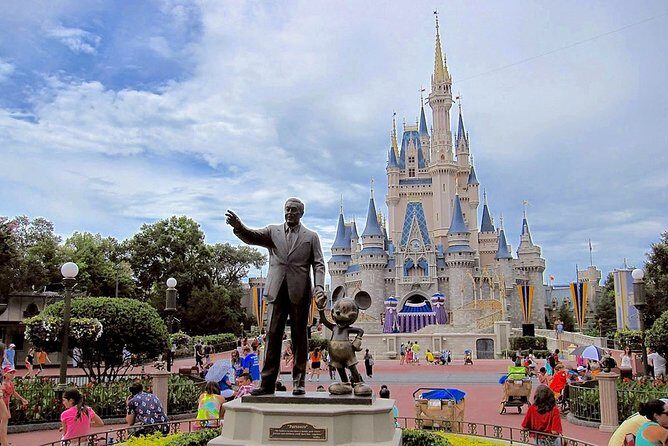 Private Transfer from Pointe Orlando to Orlando-Sanford (SFB) Airport - Why Travelers Appreciate This Service