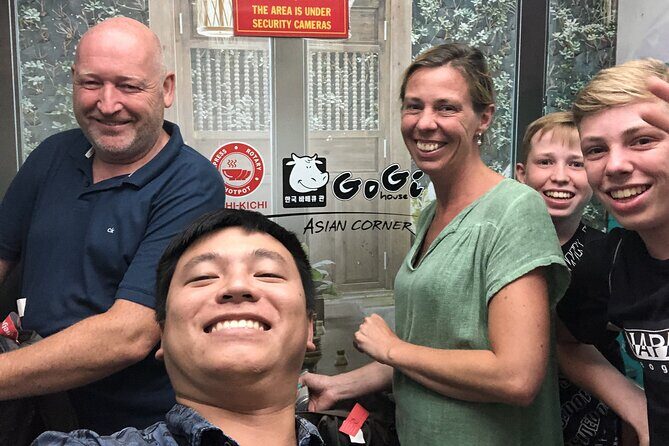 Private Transfer From Saigon Center To Tan Son Nhat Airport (SGN) - Booking and Cancellation