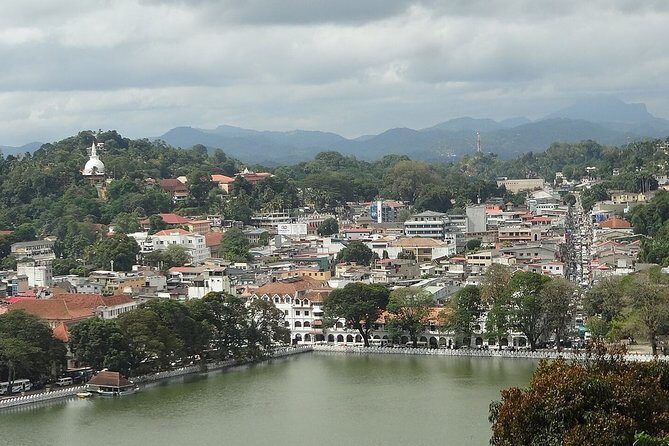 Private Transfer from Wattala to Sri Lanka Colombo Airport (CMB) - Practical Details and What You Can Expect