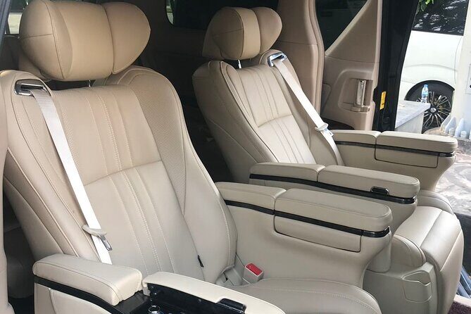 Private Transfer in Sihanoukville to Phnom Penh by Alphard 2010 - The Experience in Practice: What You Can Expect