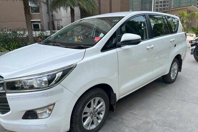 Private Transfer Mumbai Airport by Innova Crysta - FAQ
