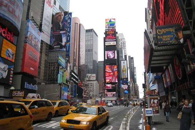 Private Transfer: Newark Airport EWR to New York in Business Car - Who Will Love This Service?