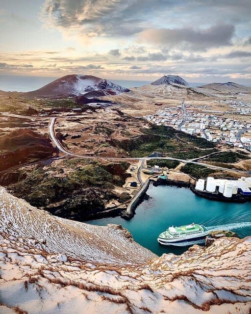 Private Westman Islands with Puffins and Belugas (Up to 8p) - Transportation and Logistics