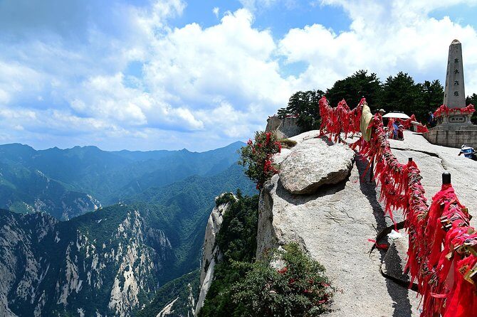 Private Xian Mt Huashan Adventure Day Tour - Analyzing the Value: Is this Tour Worth It?
