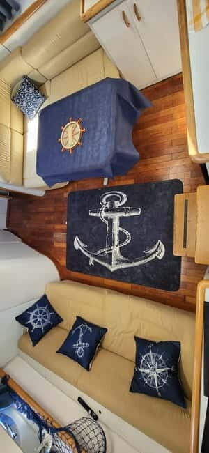 Private Yacht Charters around Comino & Blue Lagoon - What You Can Expect on the Charter