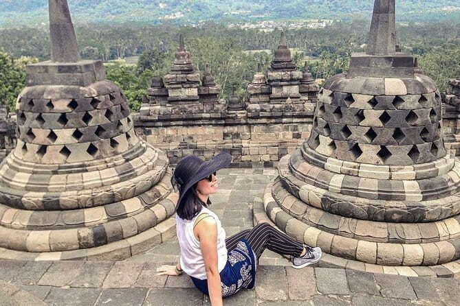 Private Yogyakarta 4 Temple Tour with English/Italia/French Guide - Authentic Experiences and Traveler Insights