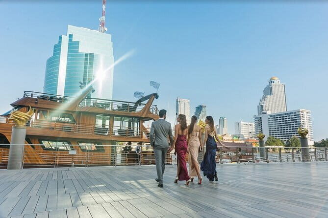 Pruek Michelin Fine Dining Cruise with City Views in Bangkok - Who Should Consider This Tour?