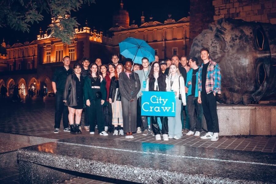 Pub Crawl - 1-hour Open Bar then Vip to 5 Clubs - Krakow - Authentic Experiences and Practical Details