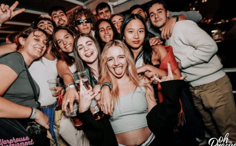 Pub Crawl with Shots and Night Club I Prague - The Itinerary Breakdown