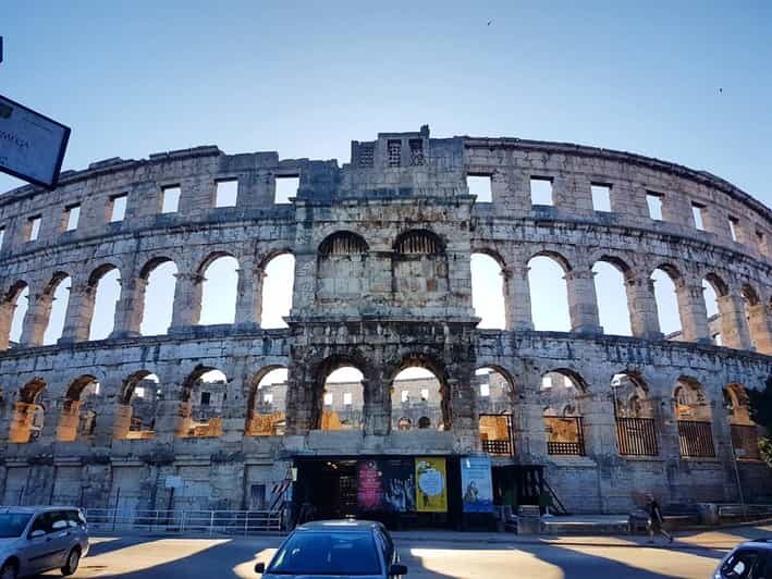 Pula: Old Town Walking Tour for Foodies with Dinner and Wine - The Practical Side: Duration, Price, and Accessibility