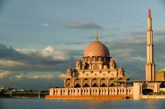Putrajaya City & Bridges Tour with Batu Caves & Lunch - Who Should Consider This Tour