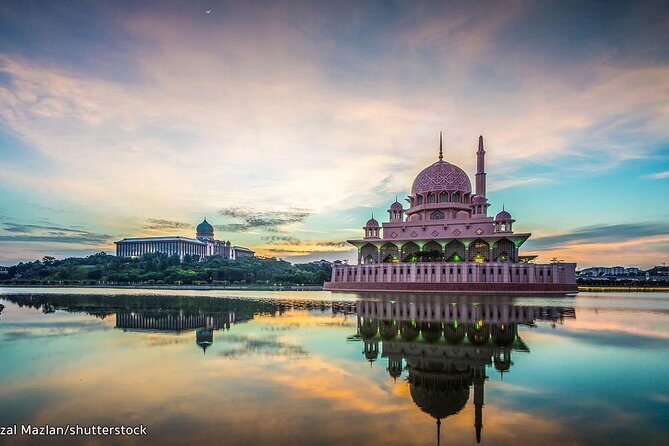 Putrajaya Smart & Inteligent City - Who Should Consider This Tour?