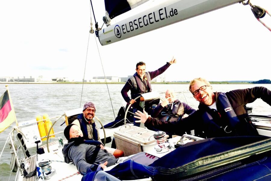 Real sailing trip ''Towards the North Sea'' - from/to WEDEL - An Authentic Sailing Trip on the Elbe River