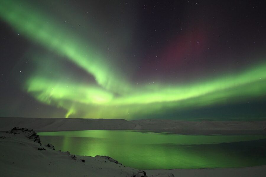 Reykjavik: Golden Circle & Northern Lights 4x4 Tour - Who Should Consider This Tour?