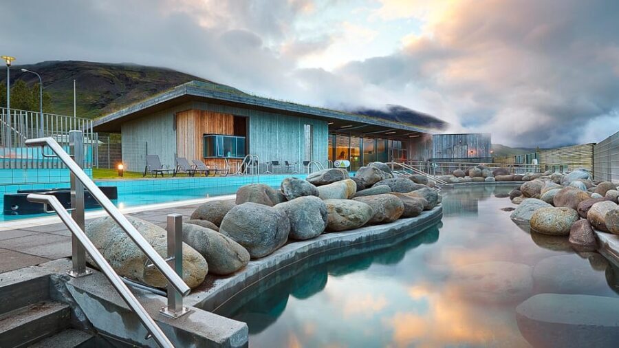 Reykjavik: Golden Circle with Laugarvatn Fontana Admission - Breaking Down the Itinerary