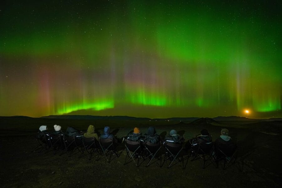 Reykjavik: Northern Lights Tour with Private Photographer - The Itinerary and What Makes It Special