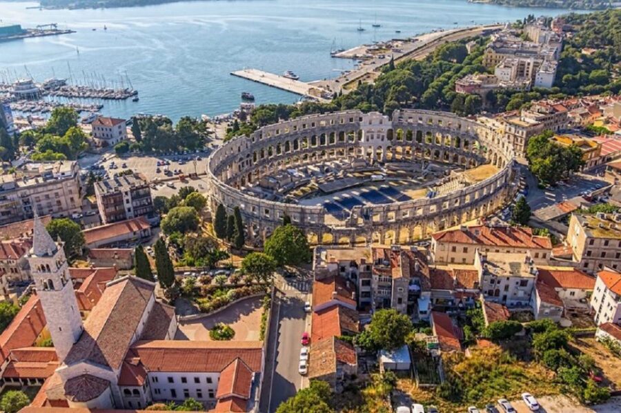Rijeka: Pula, Rovinj, and Panoramic Istrian Coast Tour - Transportation and Group Size