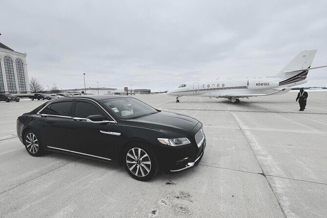 Royal Limo Services - Chicago Executive Limo Service - Meeting Points & Timing