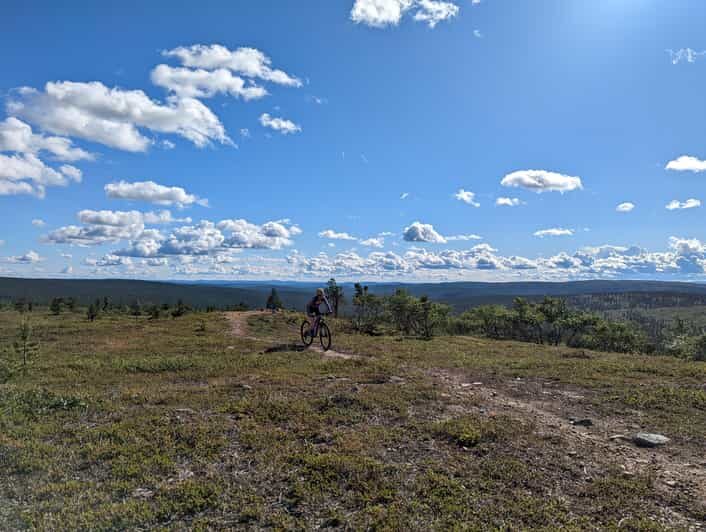 Saariselkä: Flow trails and Rock Gardens Mountain Bike Tour - An Authentic Lapland Mountain Bike Adventure