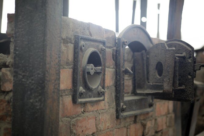 Sachsenhausen Concentration Camp Memorial Tour with max 15 people - The Experience and Atmosphere
