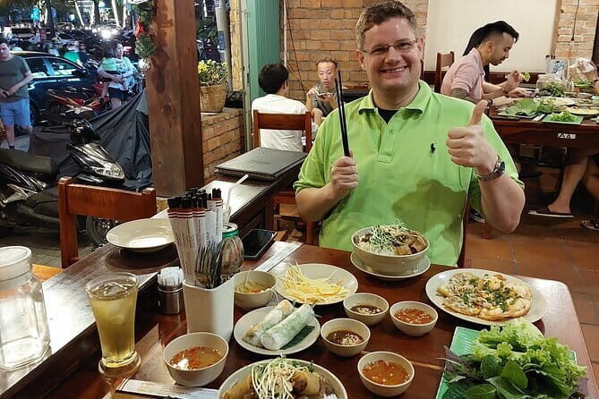 Sai Gon Local Food With White Vespa Scooter Tour - Practical Tips for Participants