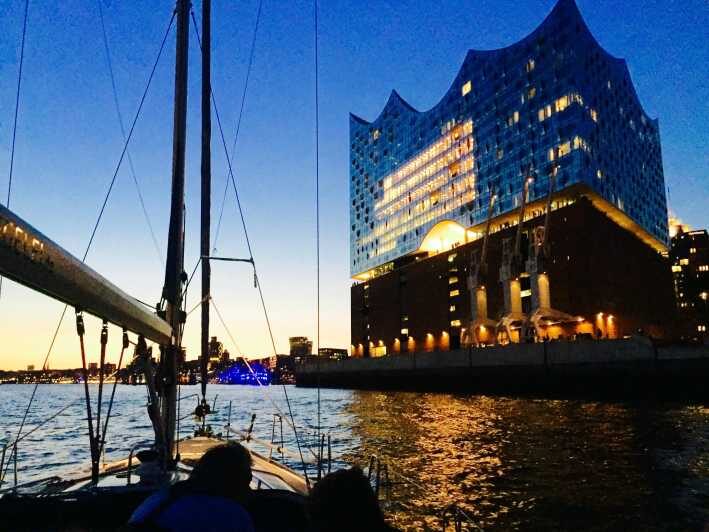Sailing trip ''the Elbe by night", Hamburg/Elbe - Who Will Love This Trip?